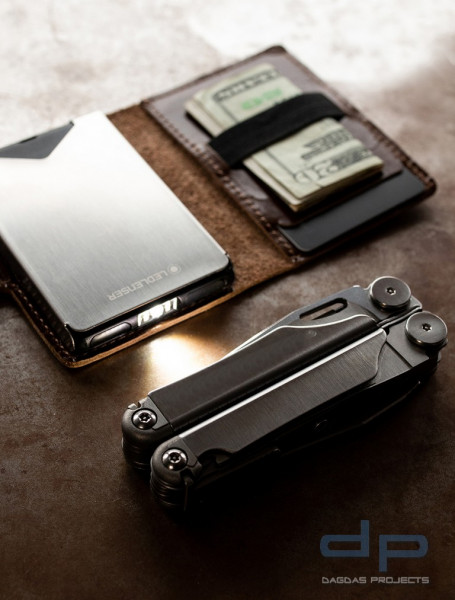LED LENSER Lite Wallet® Vintage brown | LED Lenser Lampen ...
